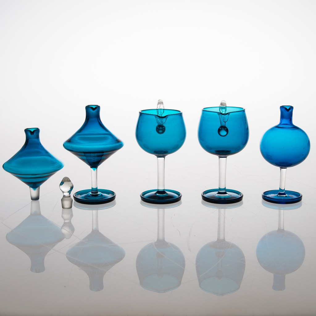 Riihimaki Glass - Finnish Glass Factory - Encyclopedia of Design