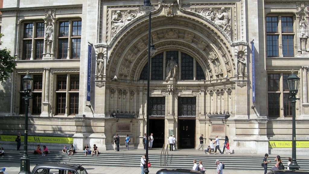 Victoria and Albert Museum (V&A) - A Leader in Decorative Arts ...