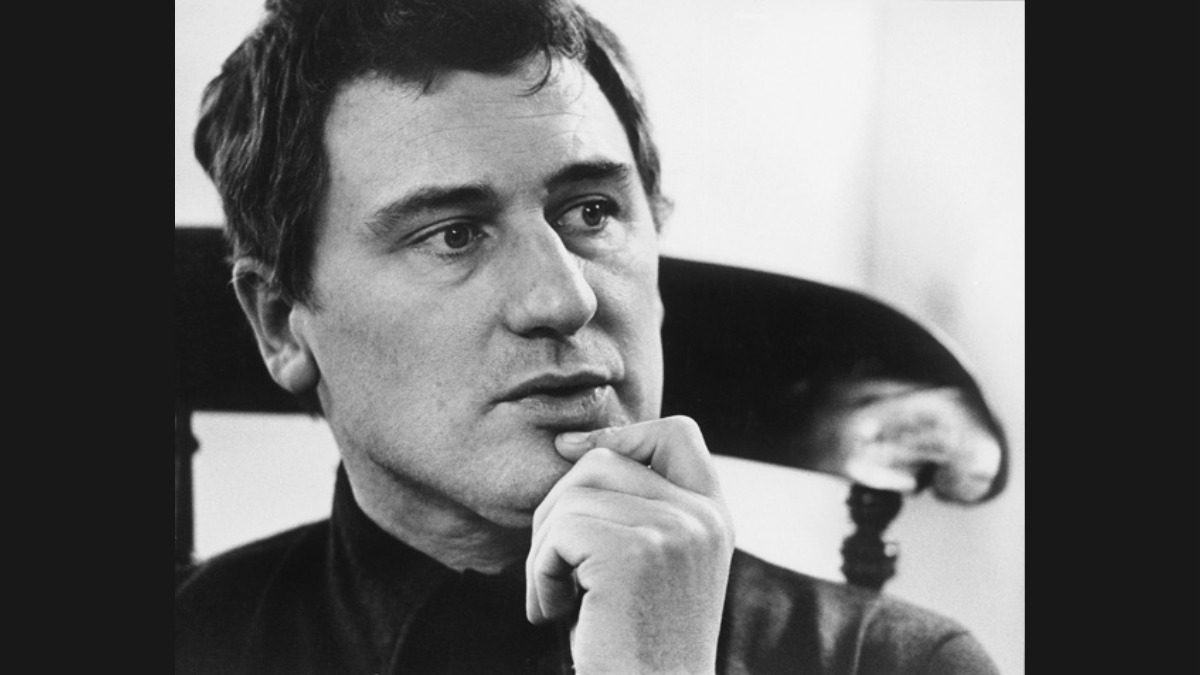 Robert Welch: Influential English Designer and Silversmith ...