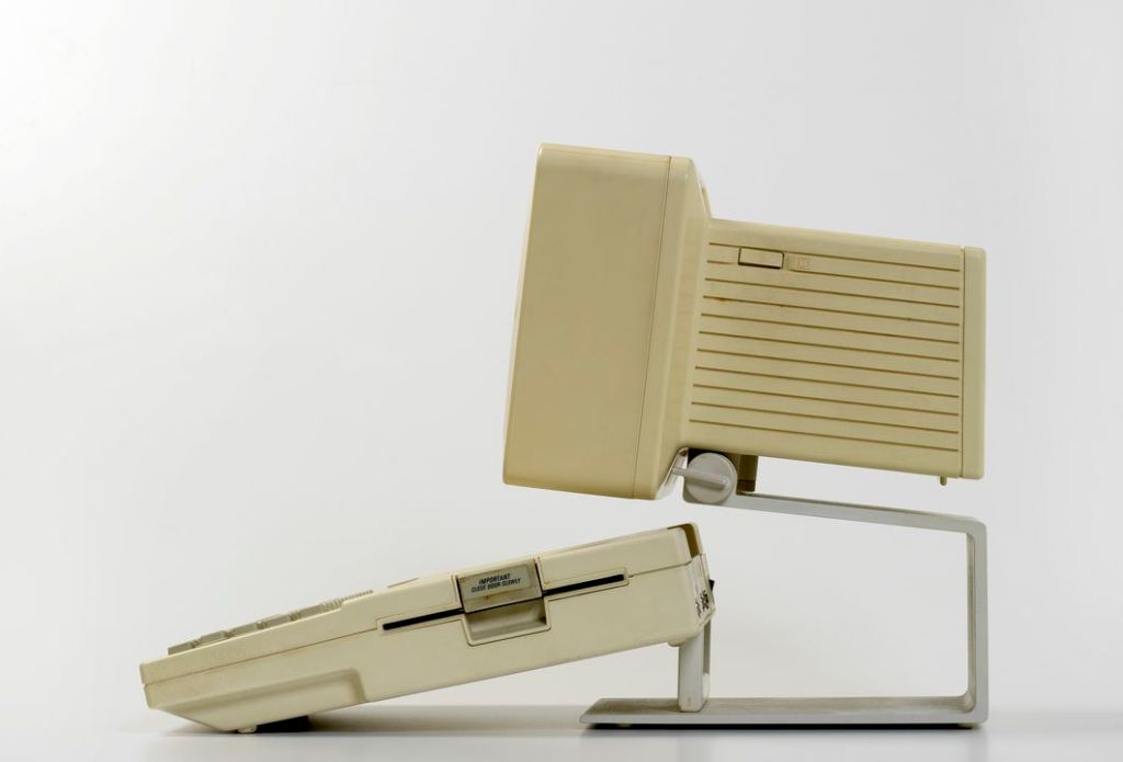 Frog Design: A Pioneer in Humanising the Artificial Environment ...