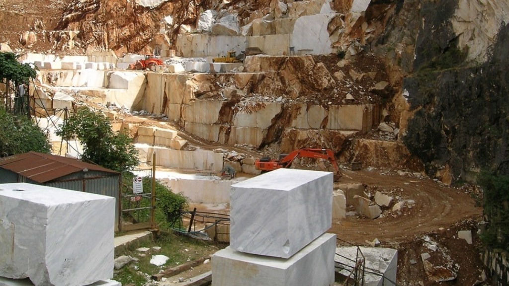 Carrara Marble - "Luni Marble" - Encyclopedia of Design