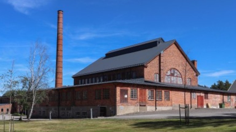Pukebergs Glassworks - Swedish Glass Factory - Encyclopedia of Design