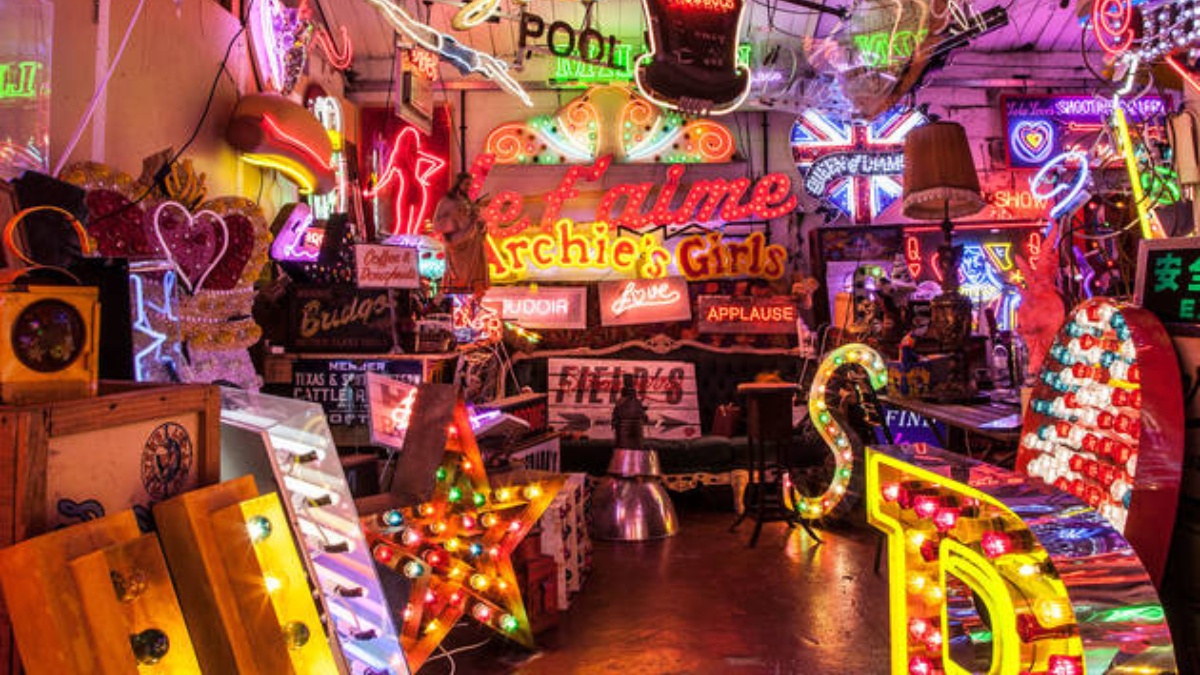A Cafe Entirely Decorated with Neons - Encyclopedia of Design