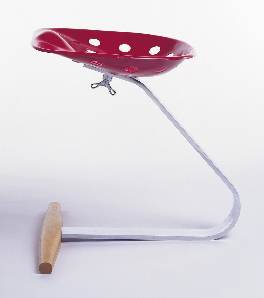 Mezzadro Chair - a Nod to Italian Agriculture - Encyclopedia of Design