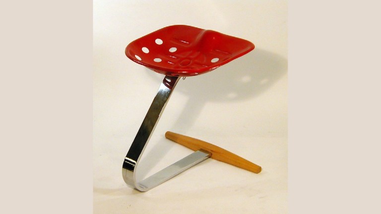 Mezzadro Chair - a Nod to Italian Agriculture - Encyclopedia of Design