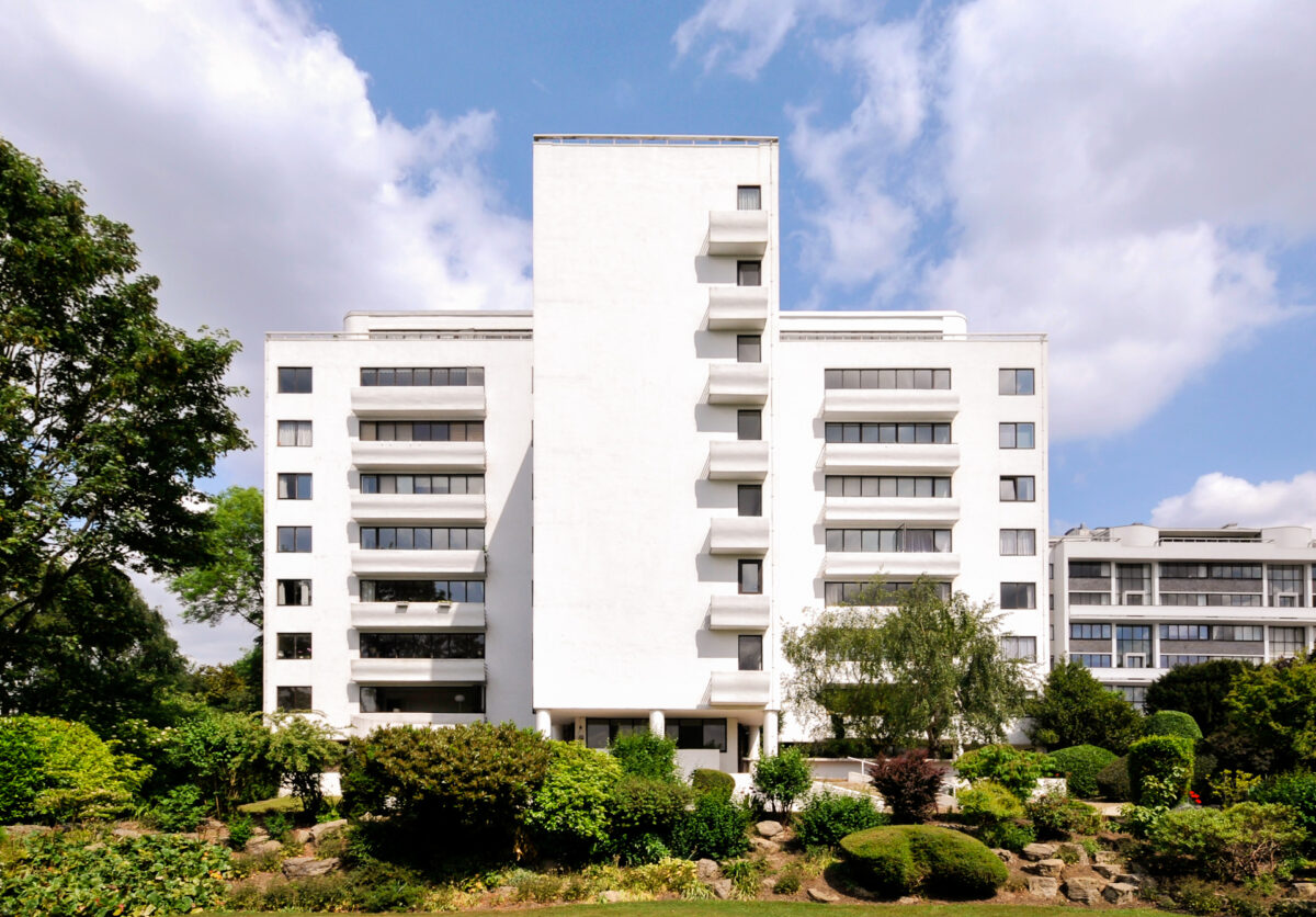 Berthold Lubetkin (1901 - 1990) Russian-British Modernist Designer ...
