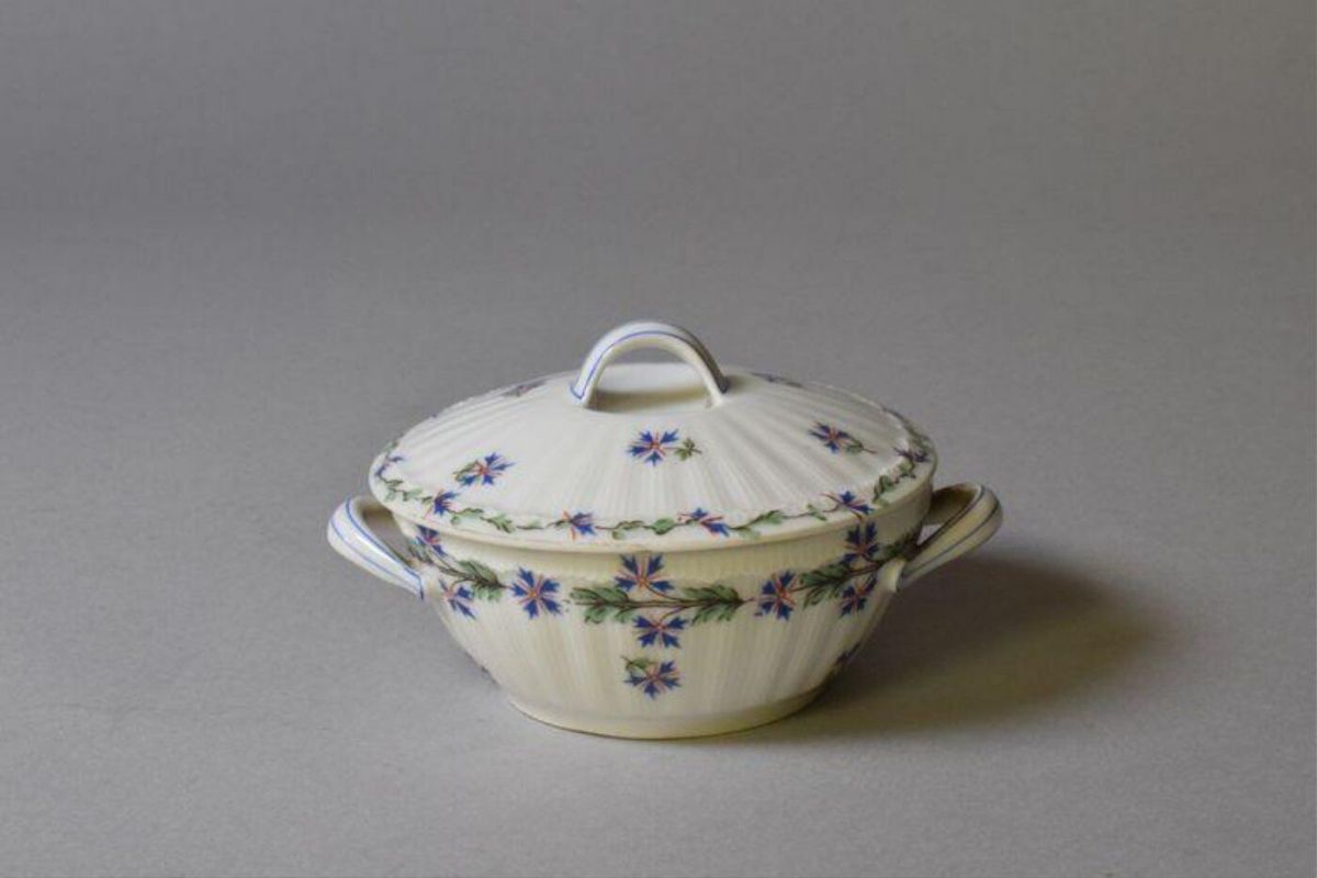 A Closer Look at Haviland, a French Porcelain Factory - Encyclopedia of ...