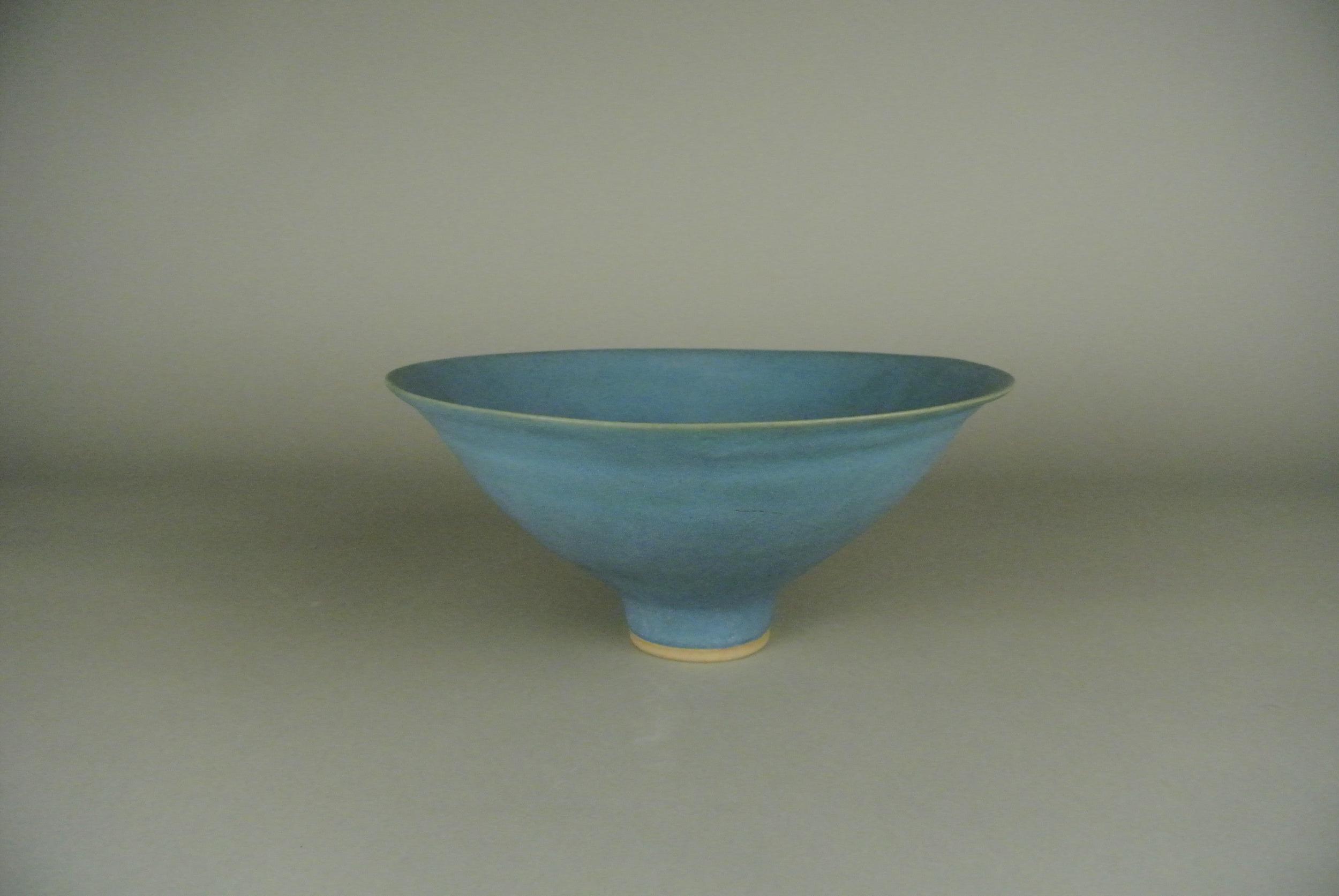Lucie Rie (1902 - 1995) the Genius British Ceramicist - Encyclopedia of ...