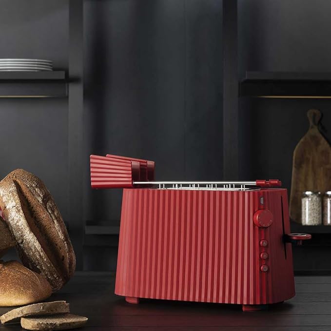 In-Depth Look at the Plissé Toaster Designed by Michele De Lucchi ...