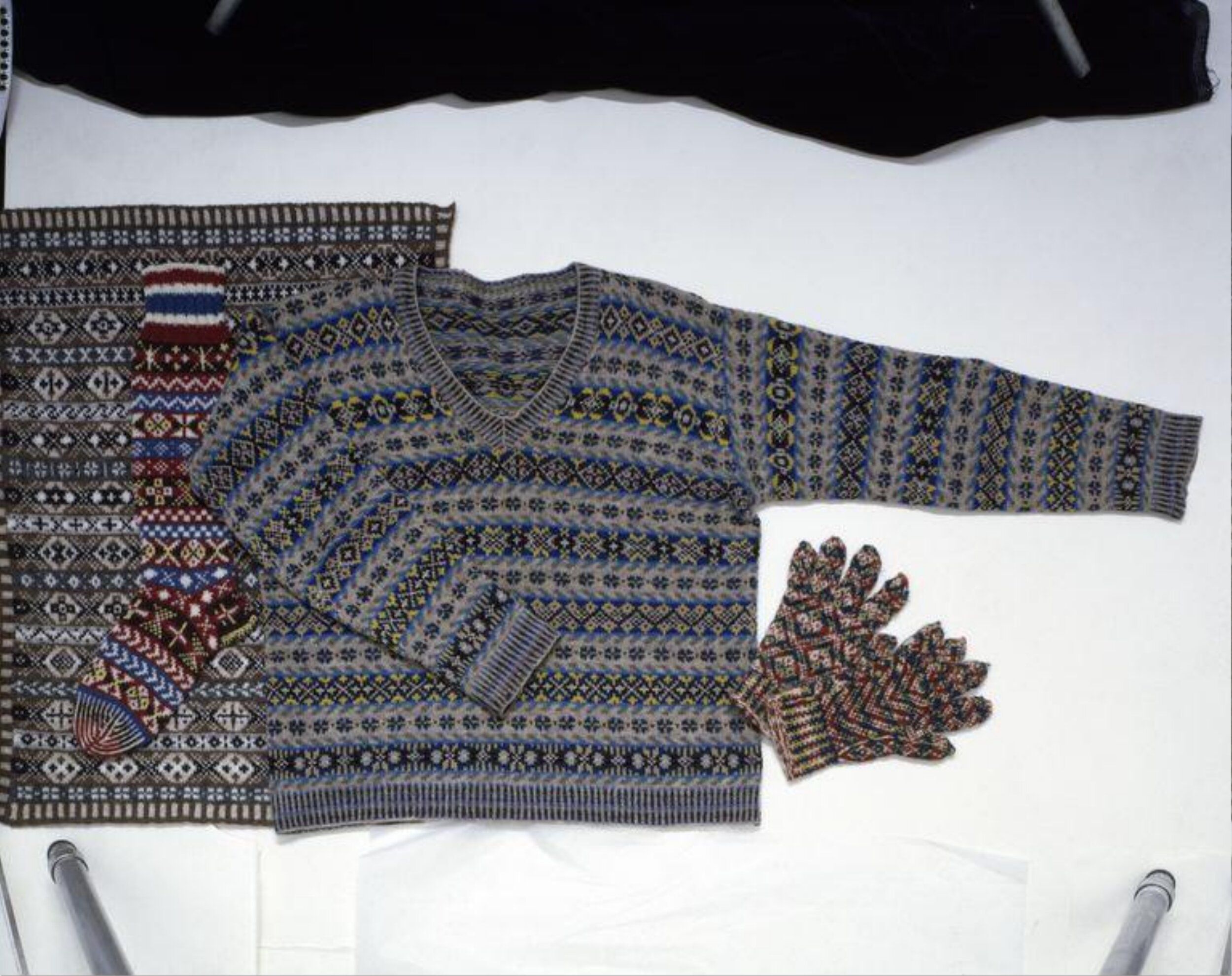 Fair Isle Knitting Examples from the V&A - Encyclopedia of Design