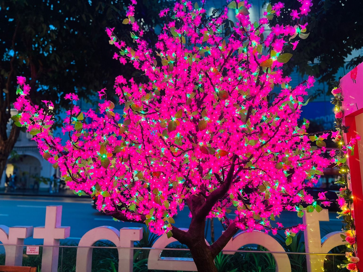 Design in Singapore: An Artificial Flowering Red Currant Tree