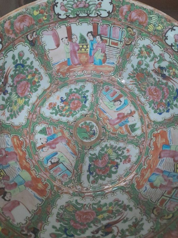 Enamelwork Encyclopedia: Exploring the History and Techniques