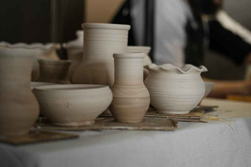 The Timeless Appeal of Earthenware: A Historical Overview ...