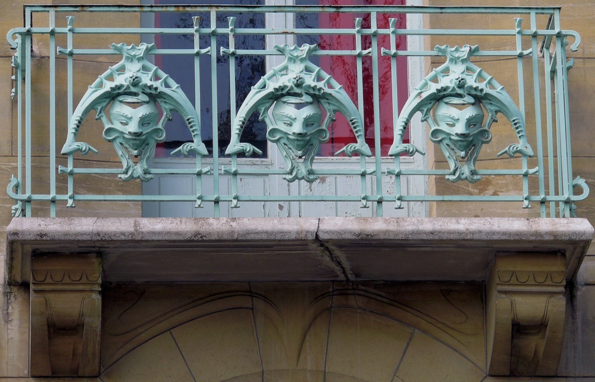 Hector Guimard: The Architect of Enchantment - Encyclopedia of Design