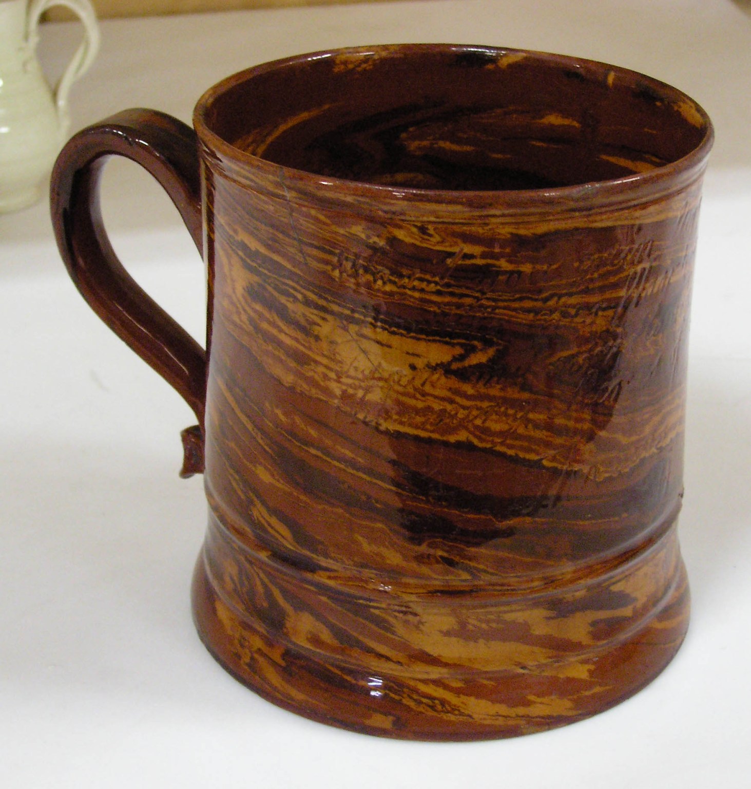 Agateware or Agate Ware: The Beautiful Ceramic Technique - Encyclopedia ...