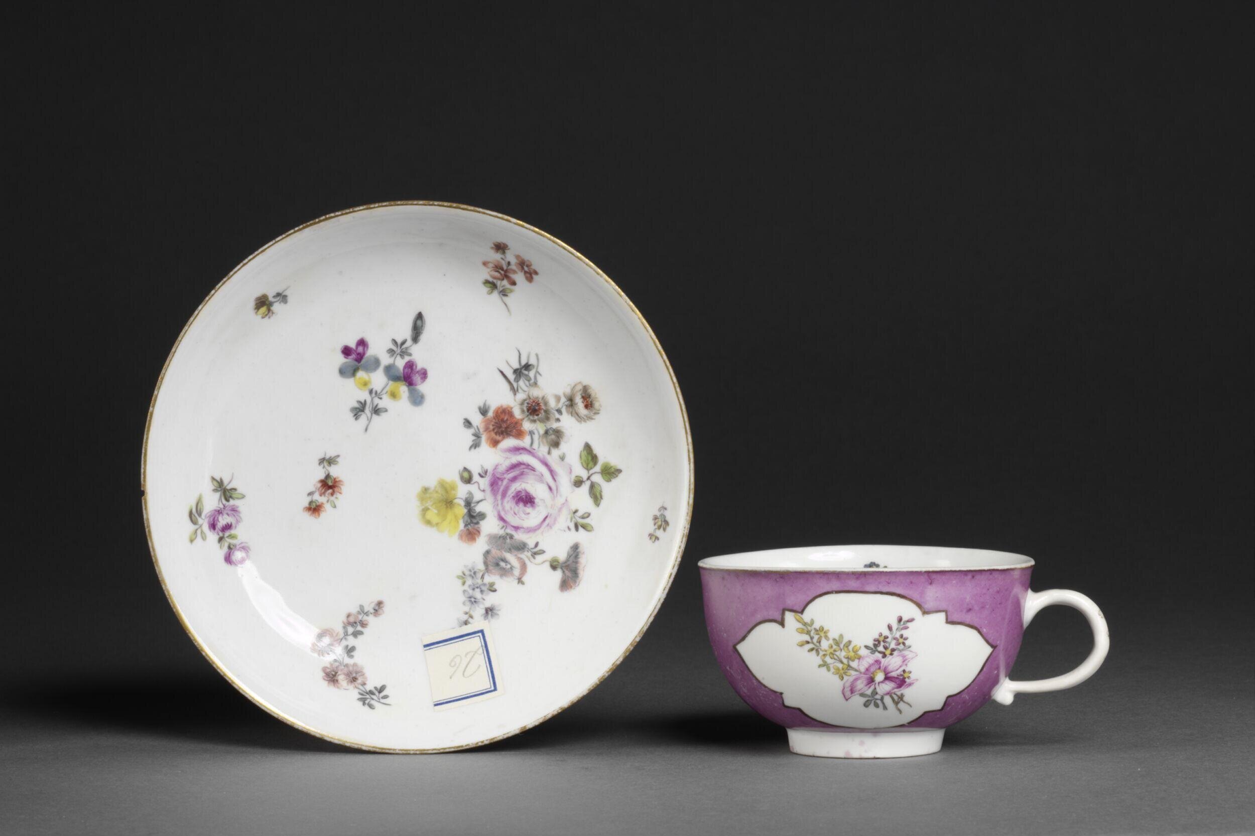 Exploring the Beauty of Deutsche Blumen Style