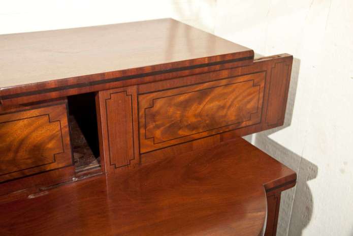 The Color Transformation of Alder Wood Explained - Encyclopedia of Design