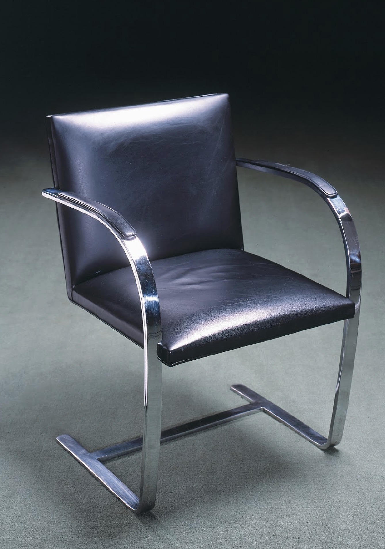Brno Chair Ludwig Mies van der Rohe Design Legacy